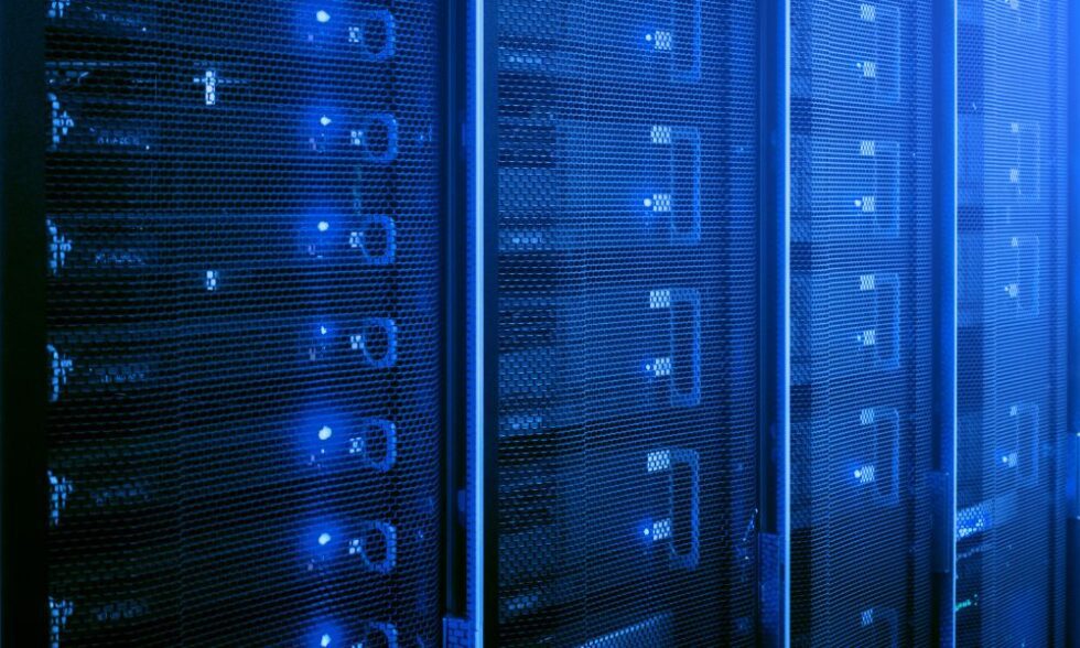 how-to-calculate-what-server-rack-height-you-need-amco-enclosures